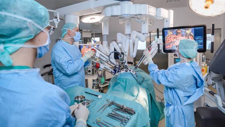 The Role of Artificial Intelligence in Robotic GI Surgery - Dr ...